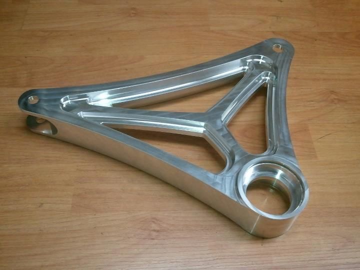 Cantilevered Suspension design and build threads | Pirate 4x4